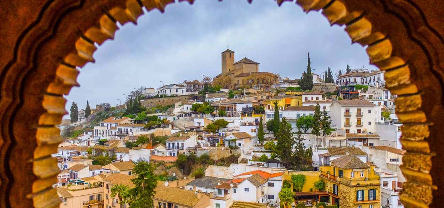 Discovering Granada: The City’s Must-See Landmarks – Famous Buildings